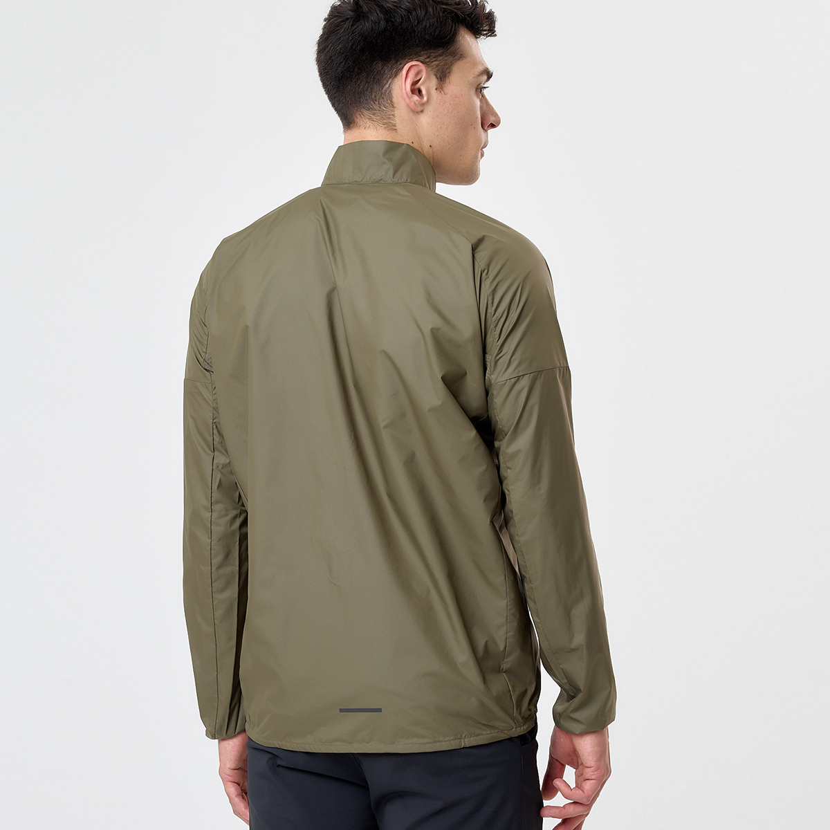 Campera Outdoor adidas Mt Wind Hombre | StockCenter